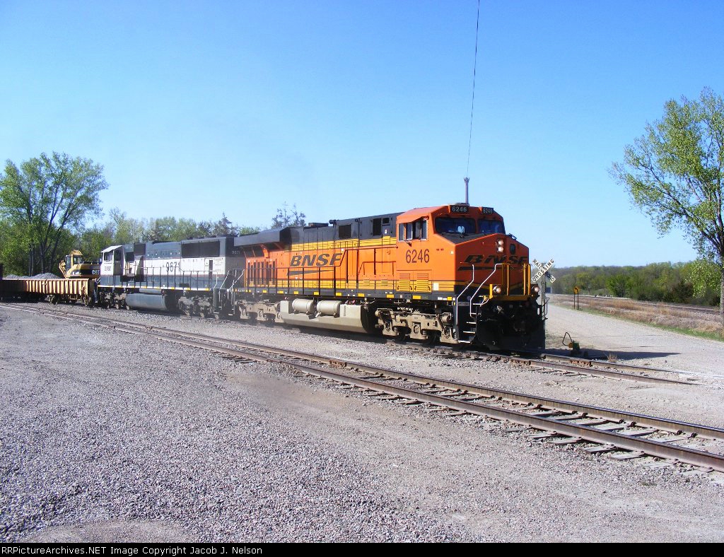 BNSF 6246